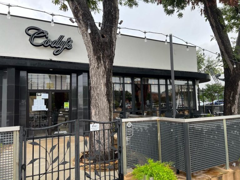 Cody's Restaurant Bar and Patio - New Braunfels Downtown